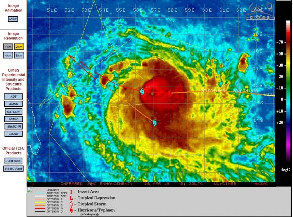 Powerful Tropical Cyclone Fantala April 16 2016 - Extreme Storms Powerful Tropical Cyclone Fantala April 16 2016 - Extreme Storms