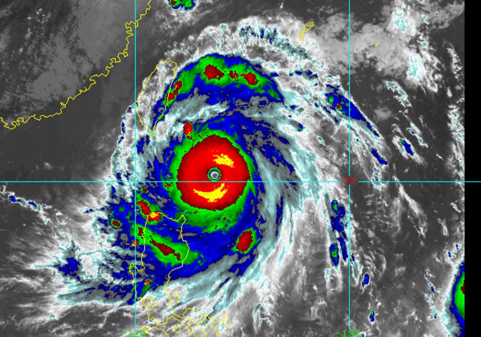 Super Typhoon Meranti strikes Taiwan 14 and 15 September 2016 - Extreme ...